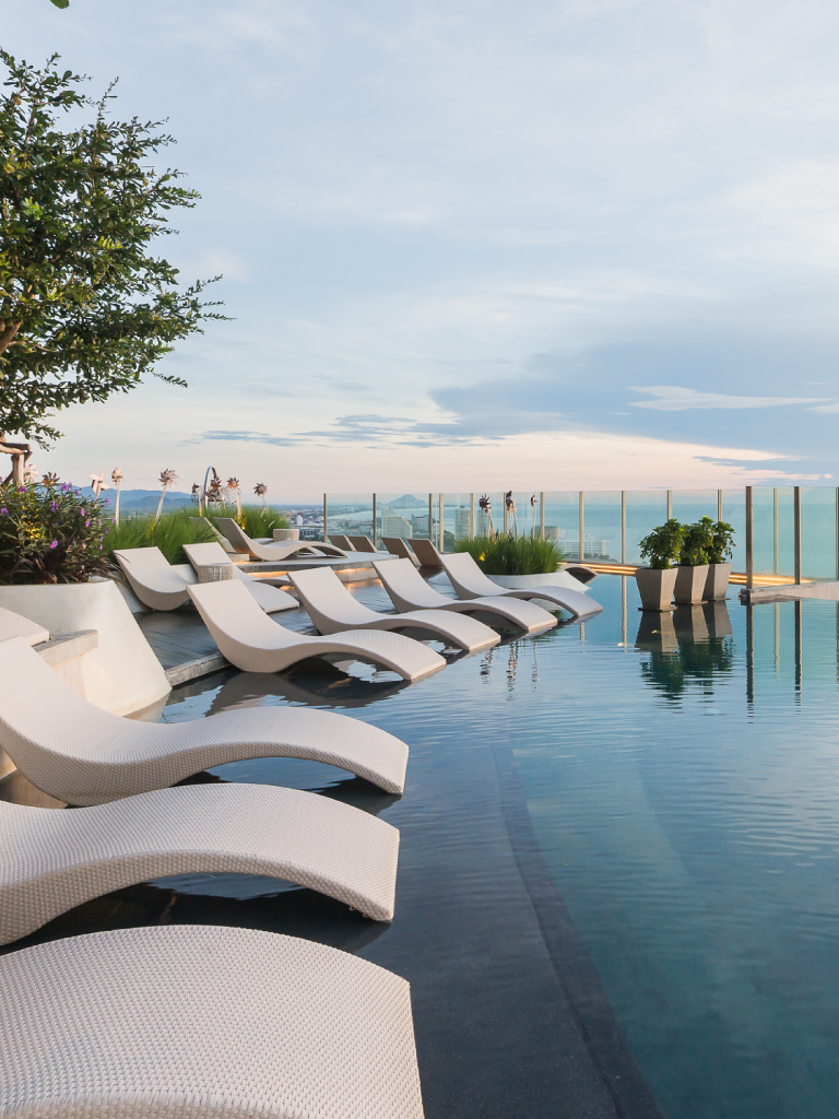 Hua Hin Resorts | Holiday Inn Vana Nava Hua Hin Official Site